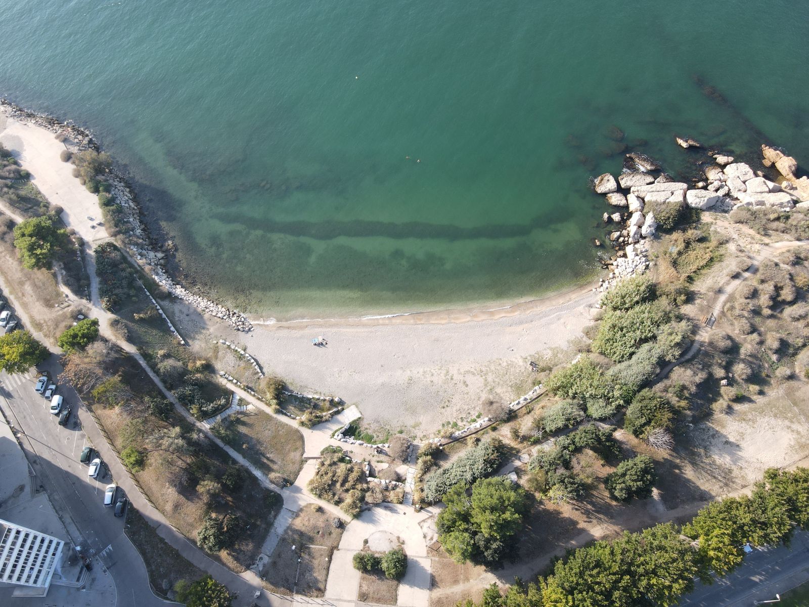Port de bouc : sortez des chemins balisés ! MyProvence