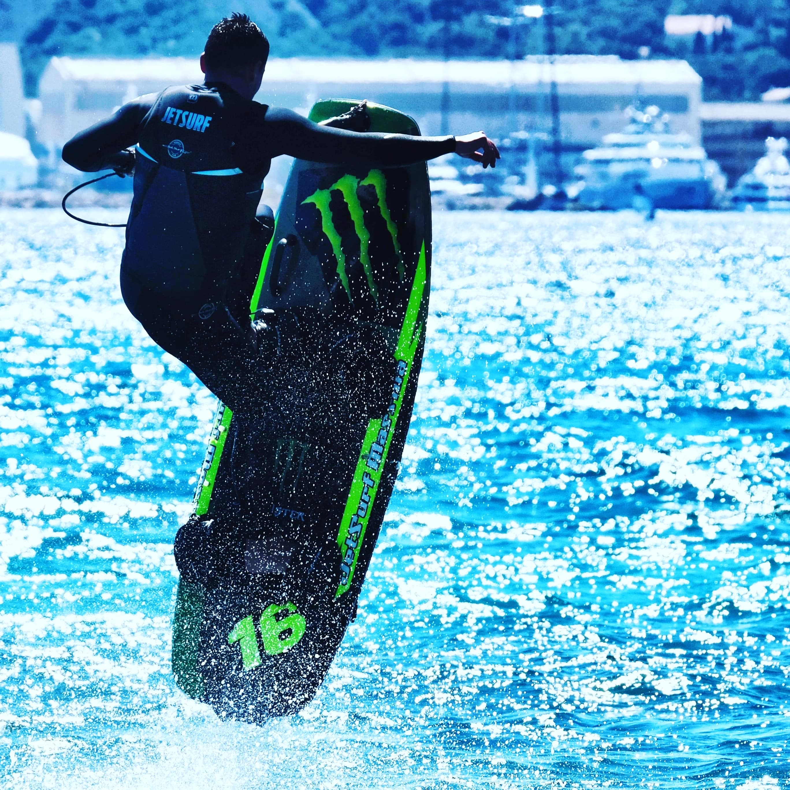 Cours de jet surf - Jet surf Massilia MyProvence