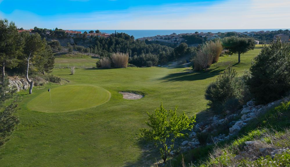 Golf 9 trous de la Côte Bleue MyProvence